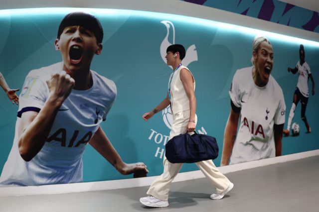 Women's FA Cup final: Manchester United beat Tottenham to win first ...