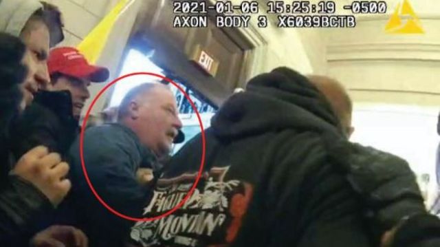 Supreme Court rules against Jan 6 riot obstruction charges - BBC News