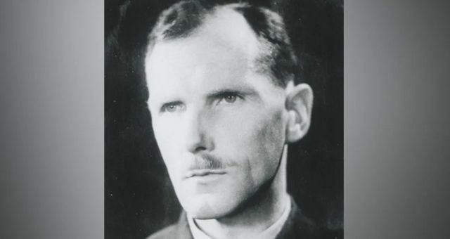 D-Day - as it happened 80 years ago - BBC News