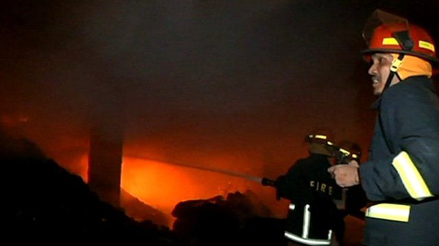 Bangladesh factory fire: At least 23 killed in Tongi - BBC News