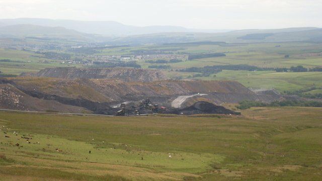 Glenmuckloch opencast mine hydro energy scheme approved - BBC News