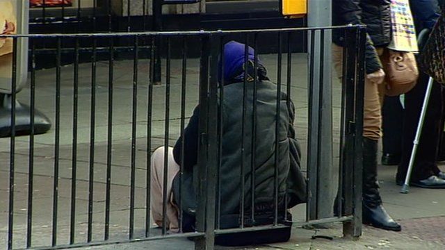 Aberdeen begging by-law plan rejected by Scottish ministers - BBC News