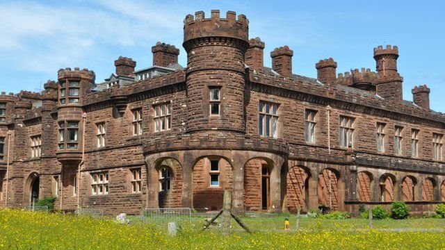 Kinloch Castle: 'Right owner' sought for historic Rum lodge - BBC News