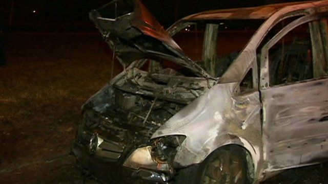 Chile gang robs $10m from armoured van in record theft - BBC News