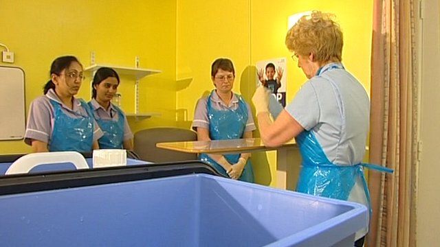 Interserve cleaning contract in Leicester ends early - BBC News