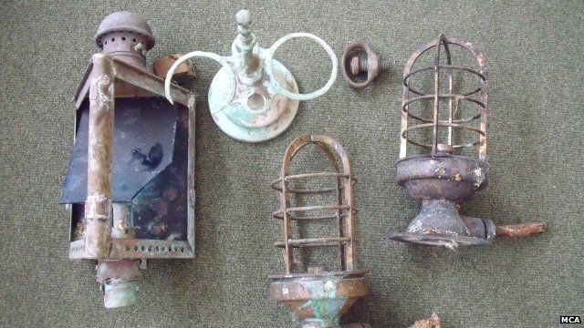 Kent divers guilty of not declaring shipwreck items - BBC News