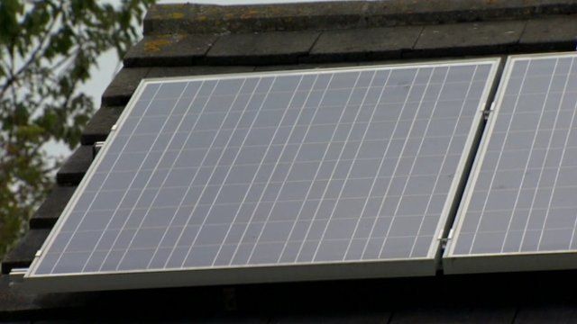 Plans drawn up for solar farm on land near Kelso - BBC News