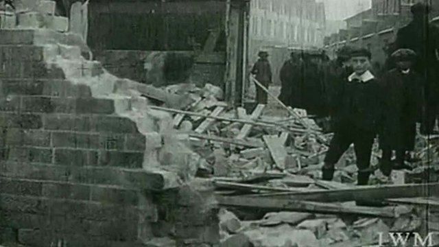 First air raid on Britain centenary marked in Dover - BBC News