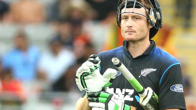 New Zealand pick Martin Guptill & Matt Henry for England tour - BBC Sport