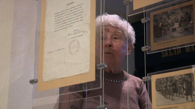 Auschwitz 'may turn away people' amid record visits - BBC News