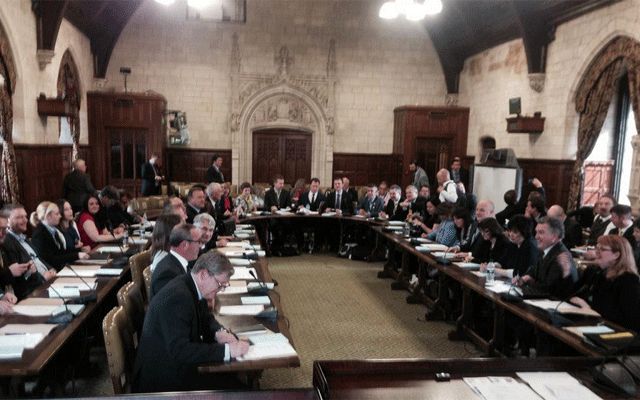 Election 2015: SNP's Angus Robertson re-elected to House of Commons ...