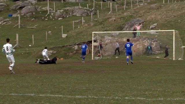Eriskay's bumpy football pitch wows Fifa - BBC News