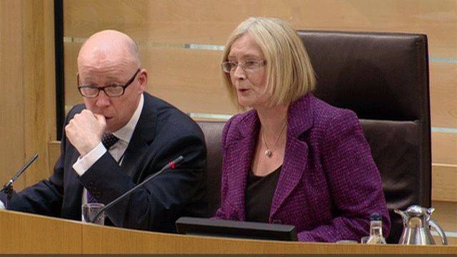 Time to speak at FMQs - BBC News