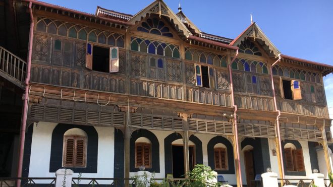 Kunuunsa Hambaalee: "Masaraawwan Abbaa Jifaar fi Kumsaa Morodaa ...