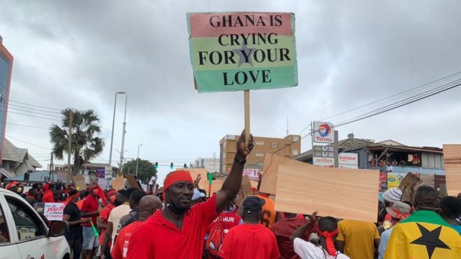 Arise Ghana Demo: Ghana youths dey hit de streets of Accra to protest ...