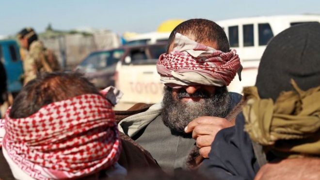 تنظيم الدولة الإسلامية الإدارة الكردية في شمال شرقي سوريا تعلن البدء