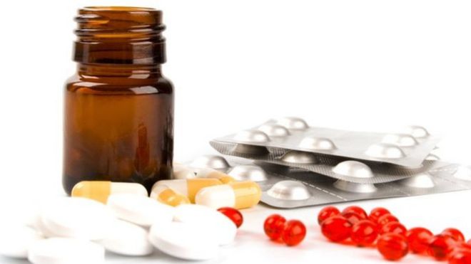 Codeine cough syrup: Nigeria dey comot two million bottles from market - BBC News Pidgin