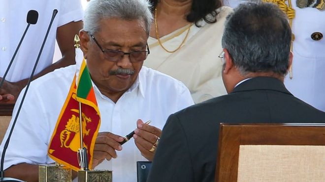 ශ්‍රී ලංකාවේ සංචාරක කර්මාන්තය: නවතම තත්ත්වය කුමක්ද? - BBC News සිංහල