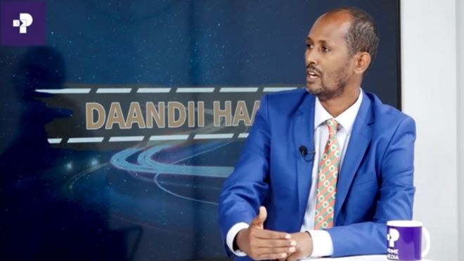 Dura taa'aan ABO Obbo Daawud Ibsaa hidhaa mana keessaa bahuun alatti ...