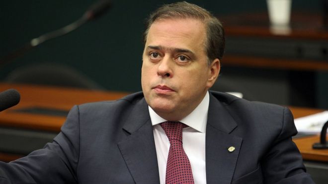 Deputado que tatuou nome de Temer é um dos campeões de liberação de ...