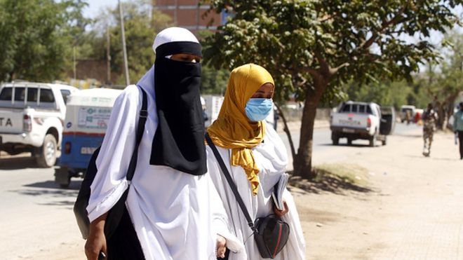 Maxay duamrka uga cabsadaan weydiinta su'aalaha ay qabaan? - BBC News ...