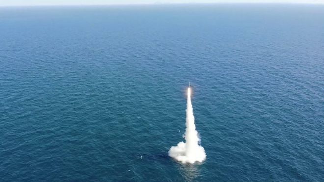 북한: 이제 SLBM 차례?... 북한, 이달 중 SLBM 발사할까 - BBC News 코리아