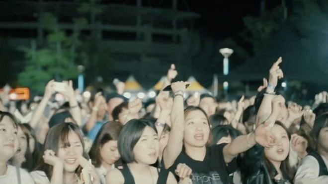 Petani pengukur curah hujan: Menjadi peneliti mandiri untuk menghadapi perubahan iklim - BBC ...