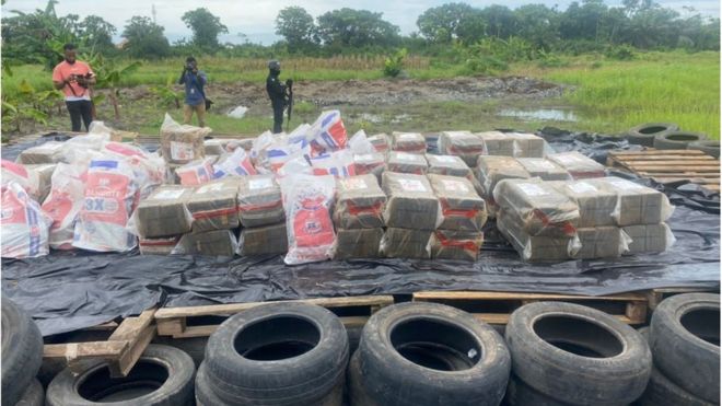 Burkina Faso coup: What we know as tori of heavy gunfire dey come in ...