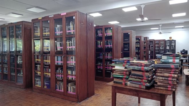 ලක්ෂාන්ත අතුකෝරල: වසරේ සියලු කාව්‍ය සම්මාන දිනාගත් කාව්‍ය කෘතියේ ...