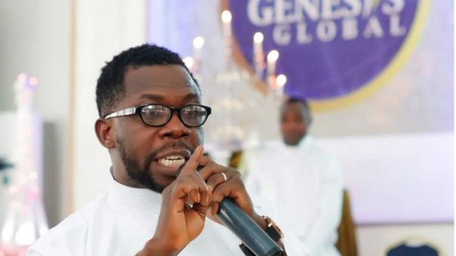 Prophet Israel Oladele: Àwọn ìlúmọ̀ọ́ka tó ti jọ́sìn ní ijọ CCC ...