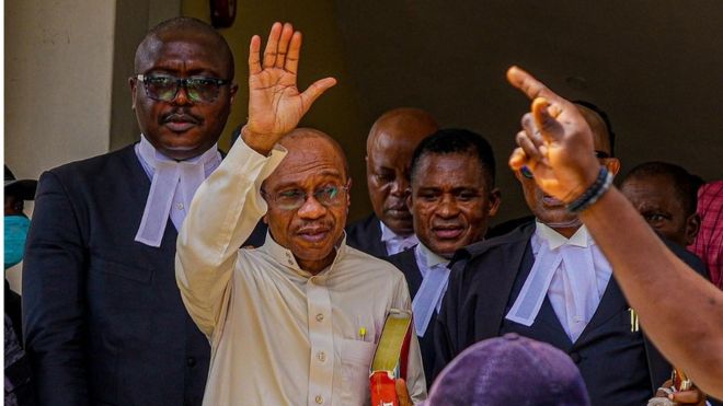 Godwin Emefiele: Arraignment of di suspended CBN governor no hold as ...