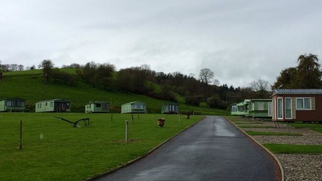 Обходной ряд в Ньютауне, когда на экране появляются пересмотренные ...