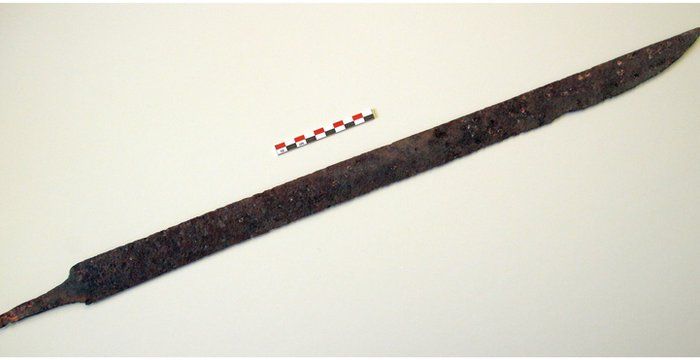 Viking sword found buried in rocks - BBC Newsround