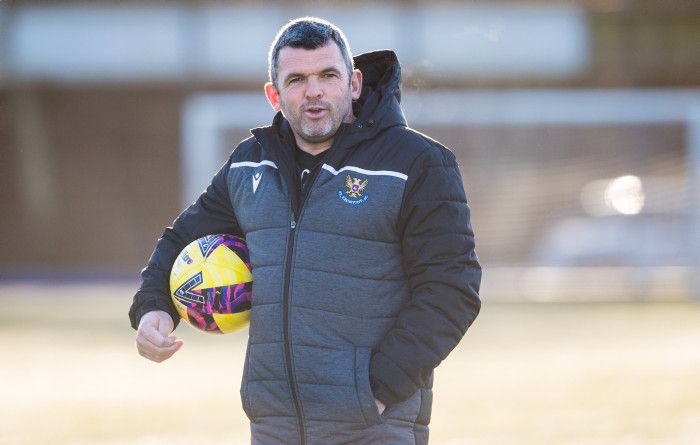 'I always look over my shoulder' - Callum Davidson - BBC Sport