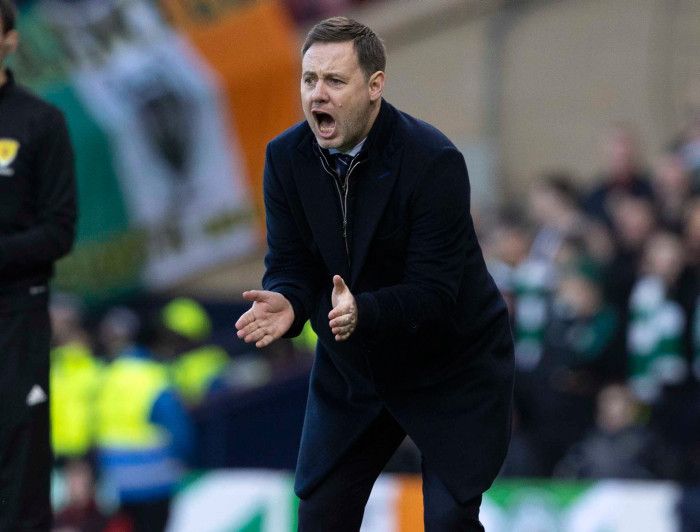 Rangers 'a heavy shirt' at time - Beale - BBC Sport