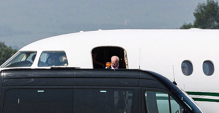 Rodgers reappointment one of 'highest calibre' - Desmond - BBC Sport