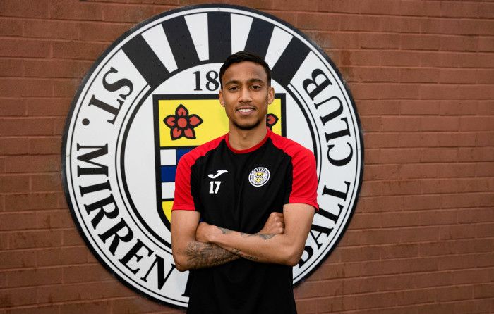 B﻿uddies gamble pays off for Qatar bound Baccus - BBC Sport