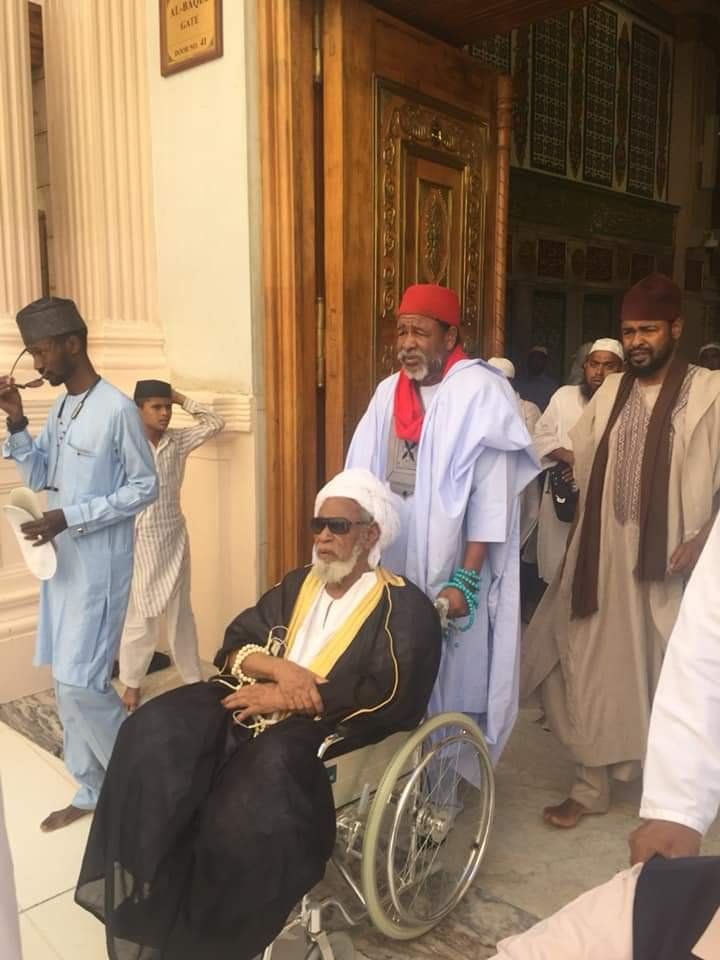 Amsoshin tambayoyinku kan Sheikh Dahiru Usman Bauchi - BBC News Hausa