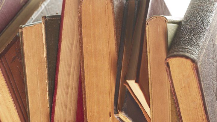 US court backs Google book-scanning project - BBC News