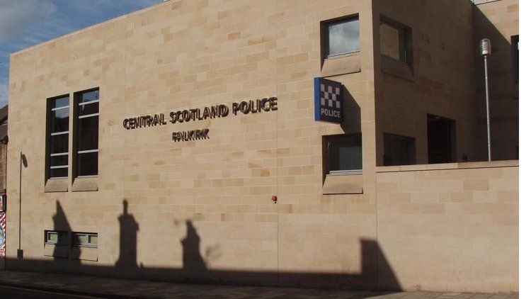 Police Scotland confirms closure of dozens of public counters - BBC News