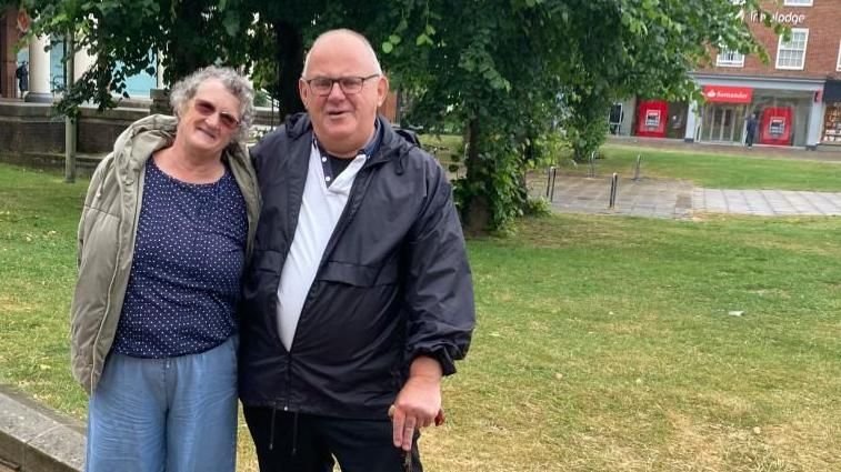 Voters in Grant Shapps' seat say time ran out for the Tories - BBC News