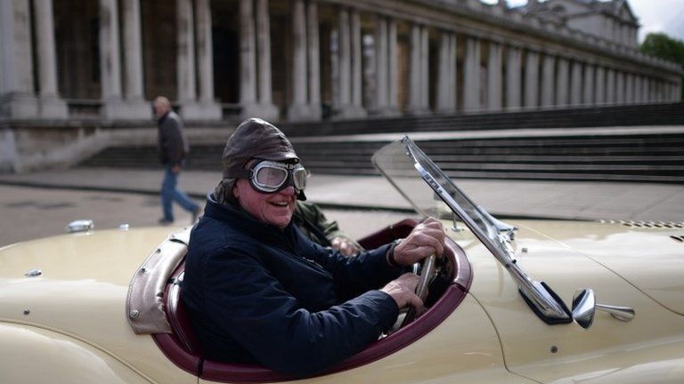 Stolen E-Type Jaguar to be returned to owner - 46 years on - BBC News