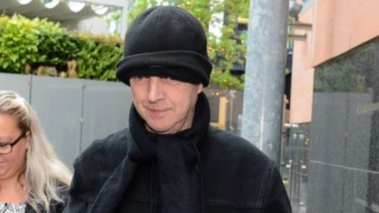 Ray Teret denies raping girl with Jimmy Savile - BBC News