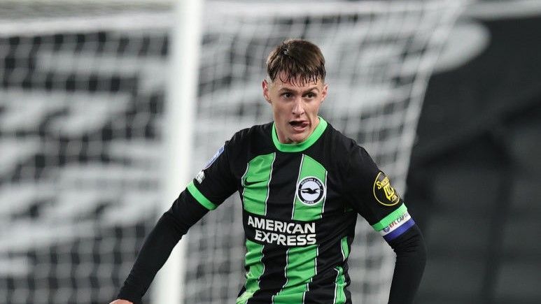 Brighton: Jack Hinchy joins League One side Shrewsbury Town - BBC Sport