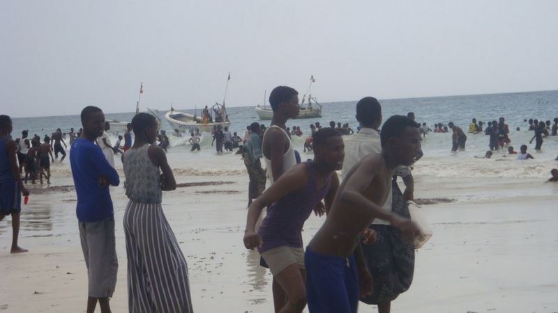 Xeebta Liido ee Muqdisho - BBC News Somali