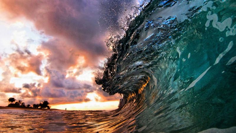 Los fotógrafos retratan "caleidoscopio de colores" de olas en Hawai ...