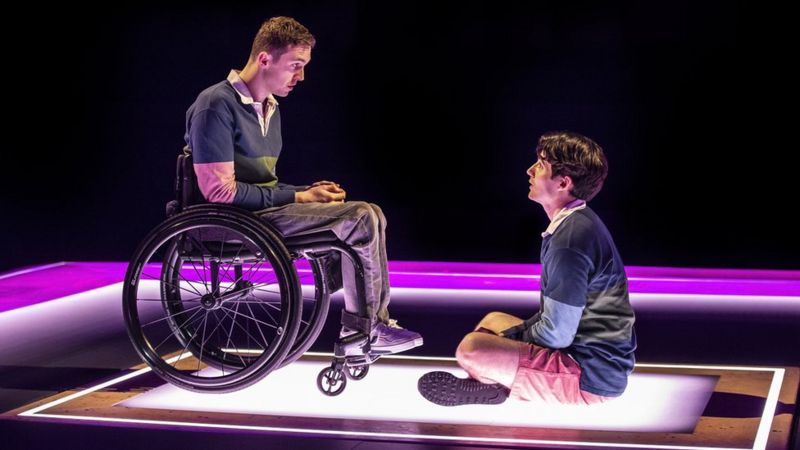 Devon actor up for award after West End debut - BBC News