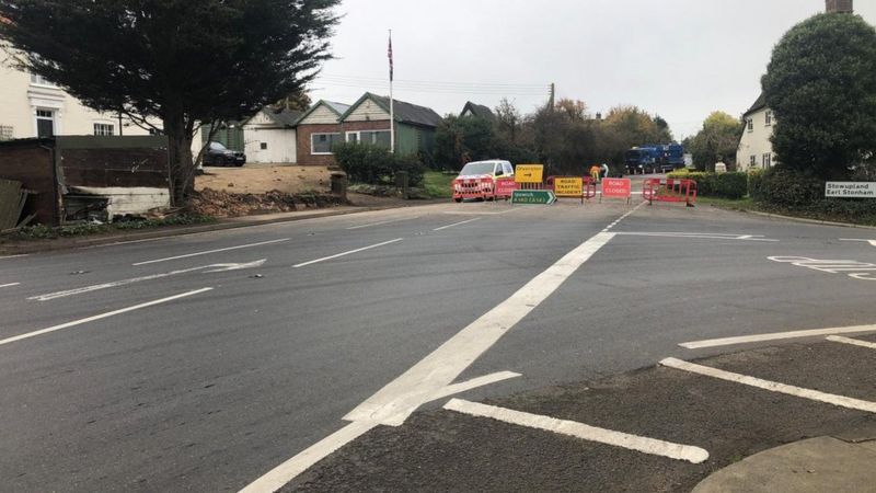 A140 crane truck crash: 'Why was stretch of A road closed for 32 hours ...