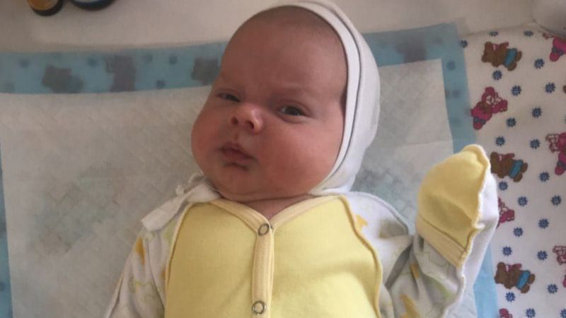 Pregnant Russian women flying to Argentina for citizenship, officials ...