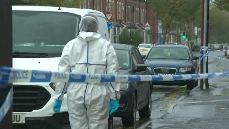 Murder arrests after man's death in Sparkbrook - BBC News